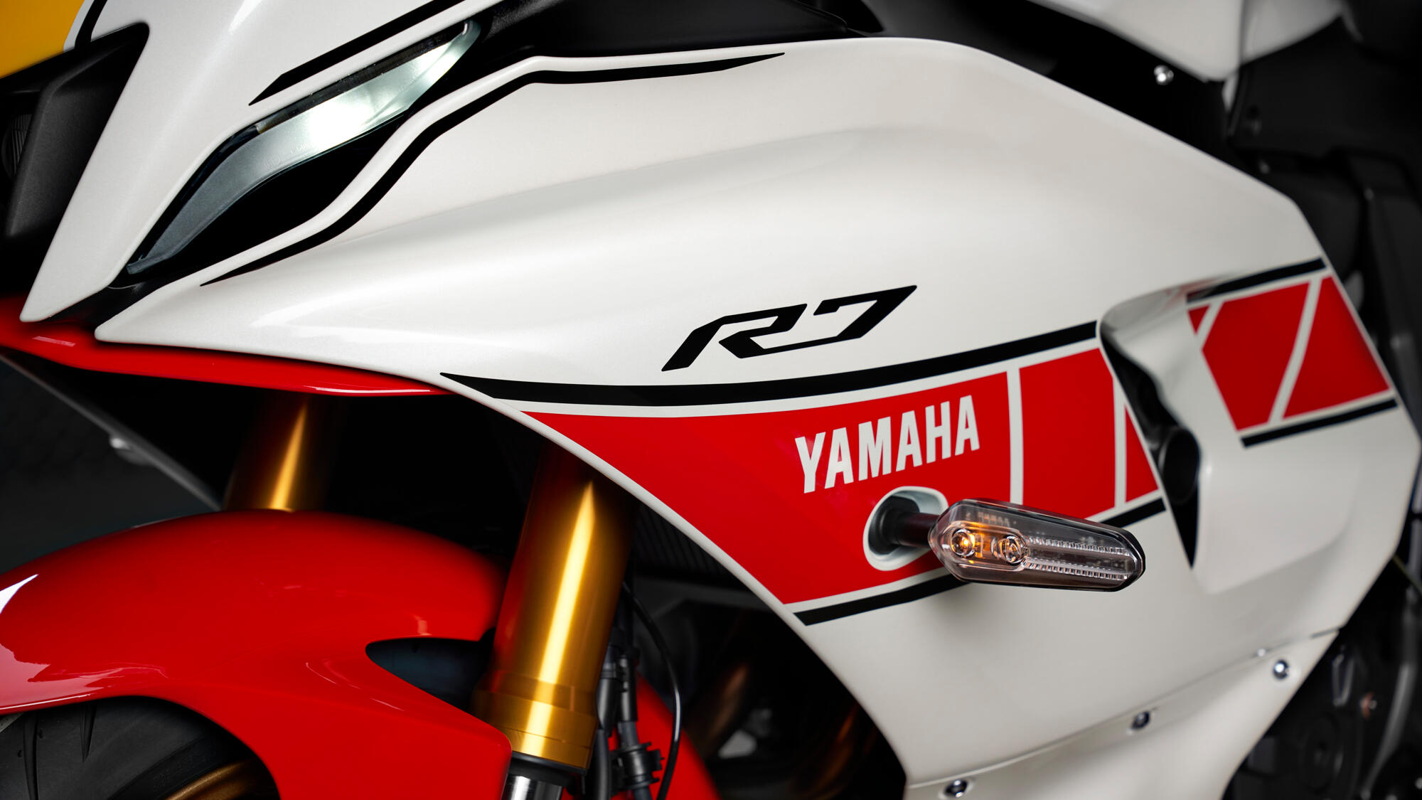 Yamaha YZF-R7 WGP 60th Anni 2022