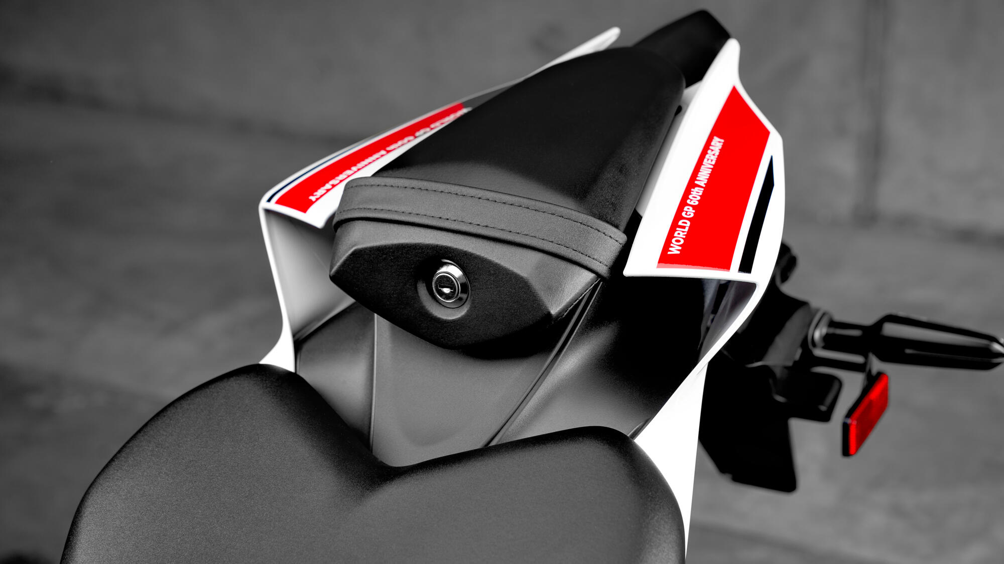 Yamaha YZF-R7 WGP 60th Anni 2022