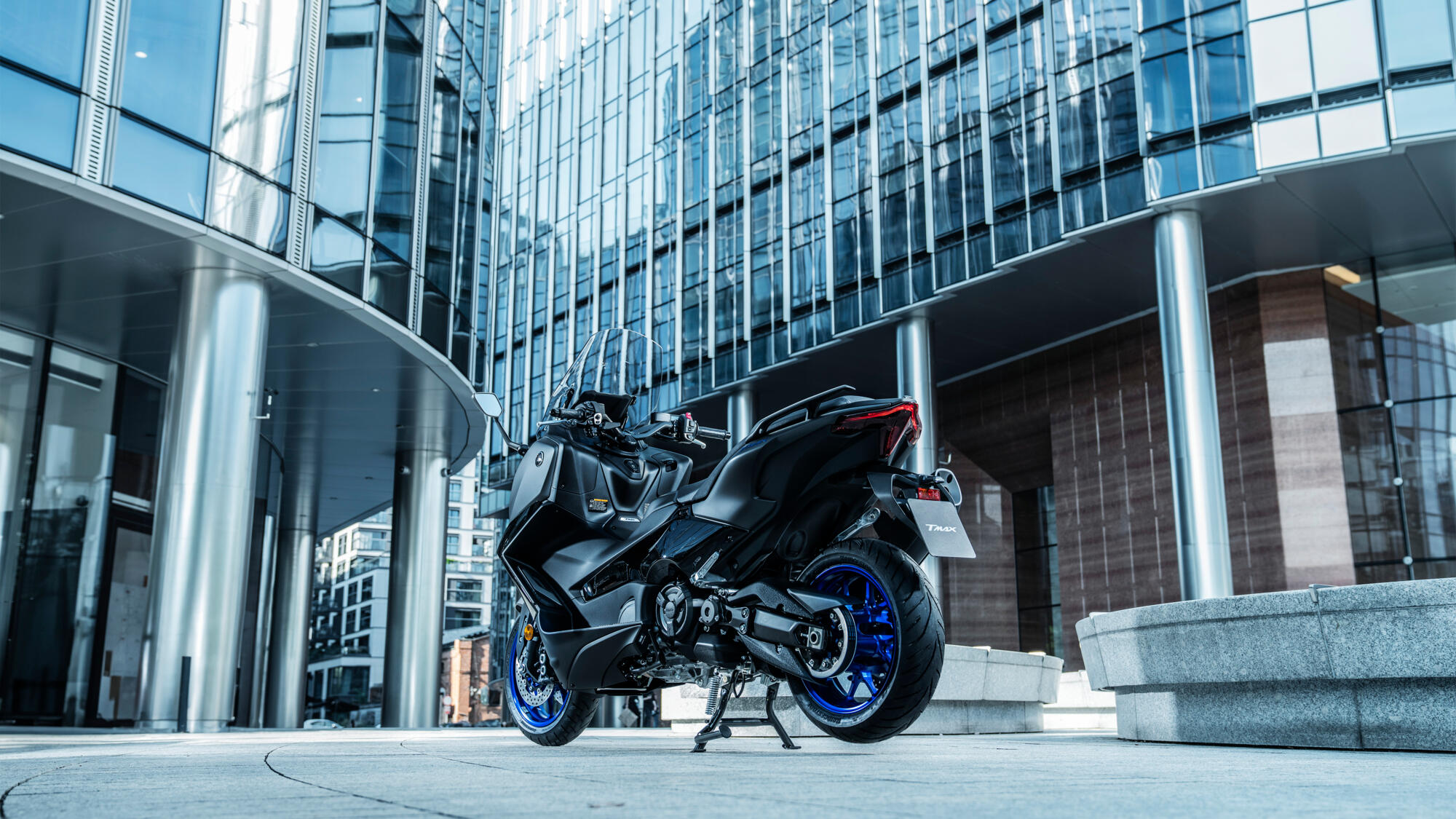 Yamaha T-Max '25
